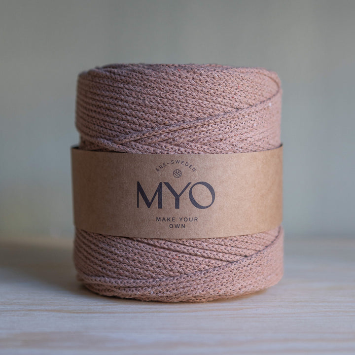MYO Make Your Own - Lär dig virkning och makramé